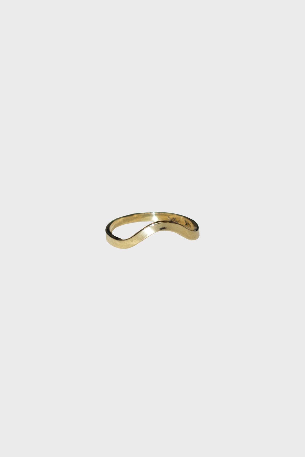 Arc Band in 14k Yellow Gold – Recital