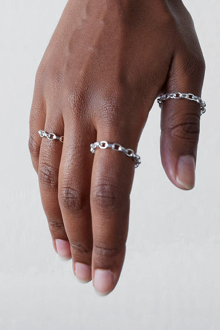 Loren Stewart | Rolo Chain Ring in Sterling Silver – Recital